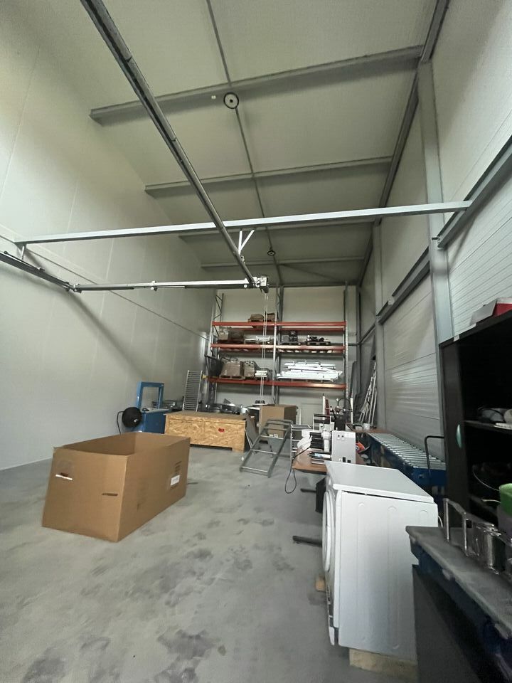 Locaux d'activités à louer - MONTELIER - 26.97682 - CBRE Axite ...